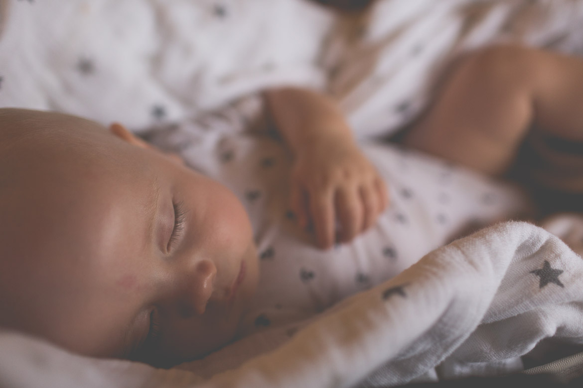 Early Bedtime Means Better Baby Sleep - The Natural Parent Magazine
