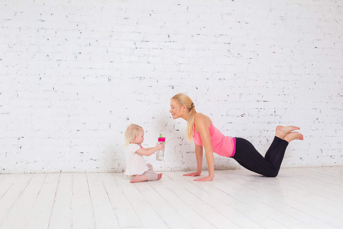 Why mums are ditching the gym for home workouts - The Natural Parent ...