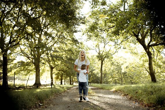 Baby Led Latching: What Is It and How do You Do It? - The Natural ...