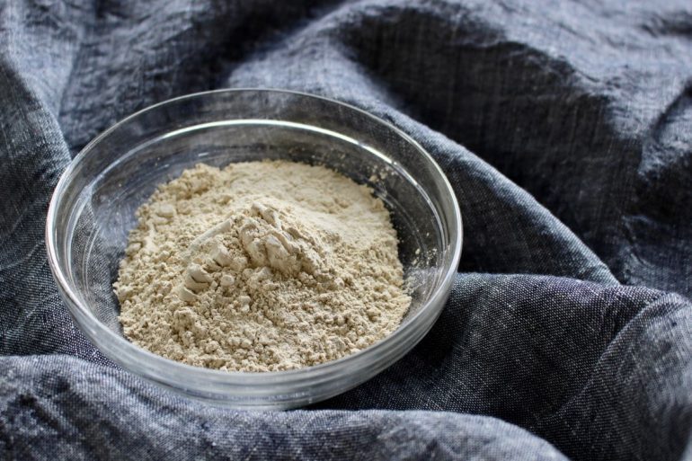 How different clays benefit the skin - The Natural Parent Magazine