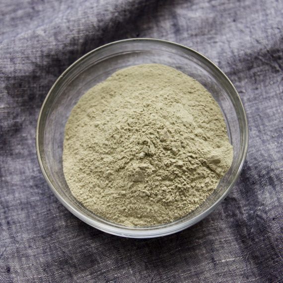 How different clays benefit the skin - The Natural Parent Magazine