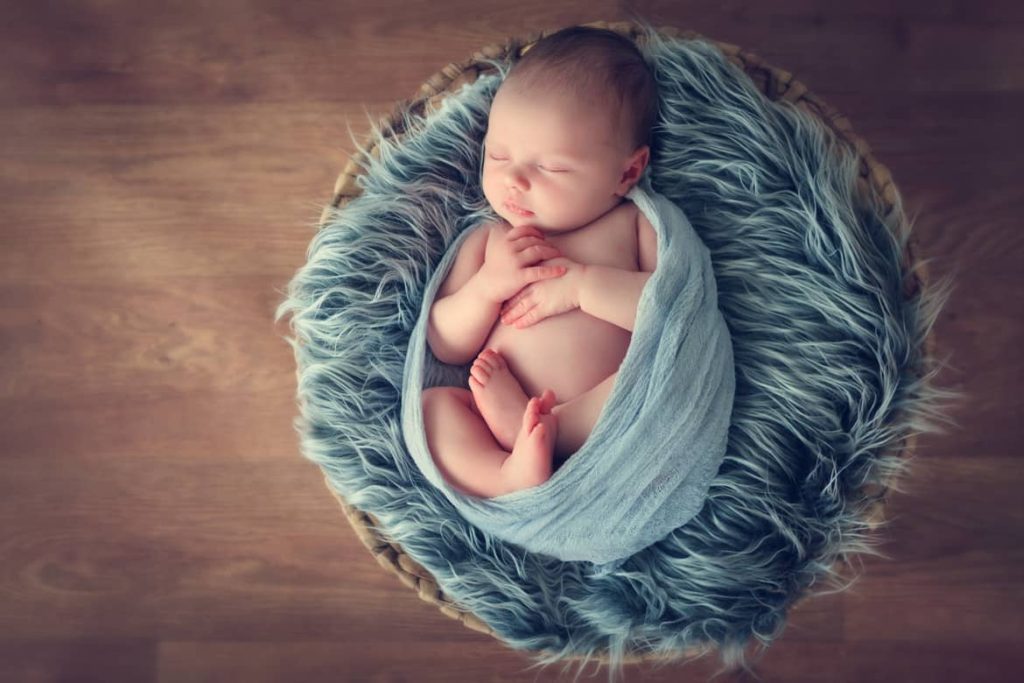 Baby Led Latching: What Is It and How do You Do It? - The Natural ...