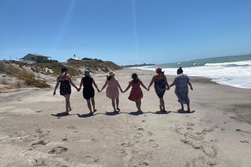 Baby Led Latching: What Is It and How do You Do It? - The Natural ...